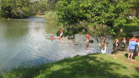 Clarissa Falls Resort - Located on the beautiful banks of the Mopan River